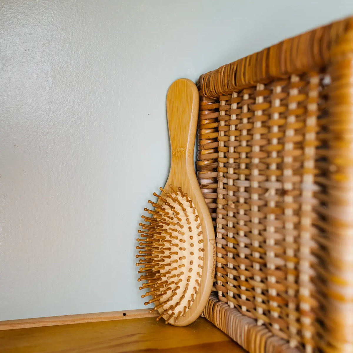 Bamboo Paddle Hairbrush – Nudge Eco Store